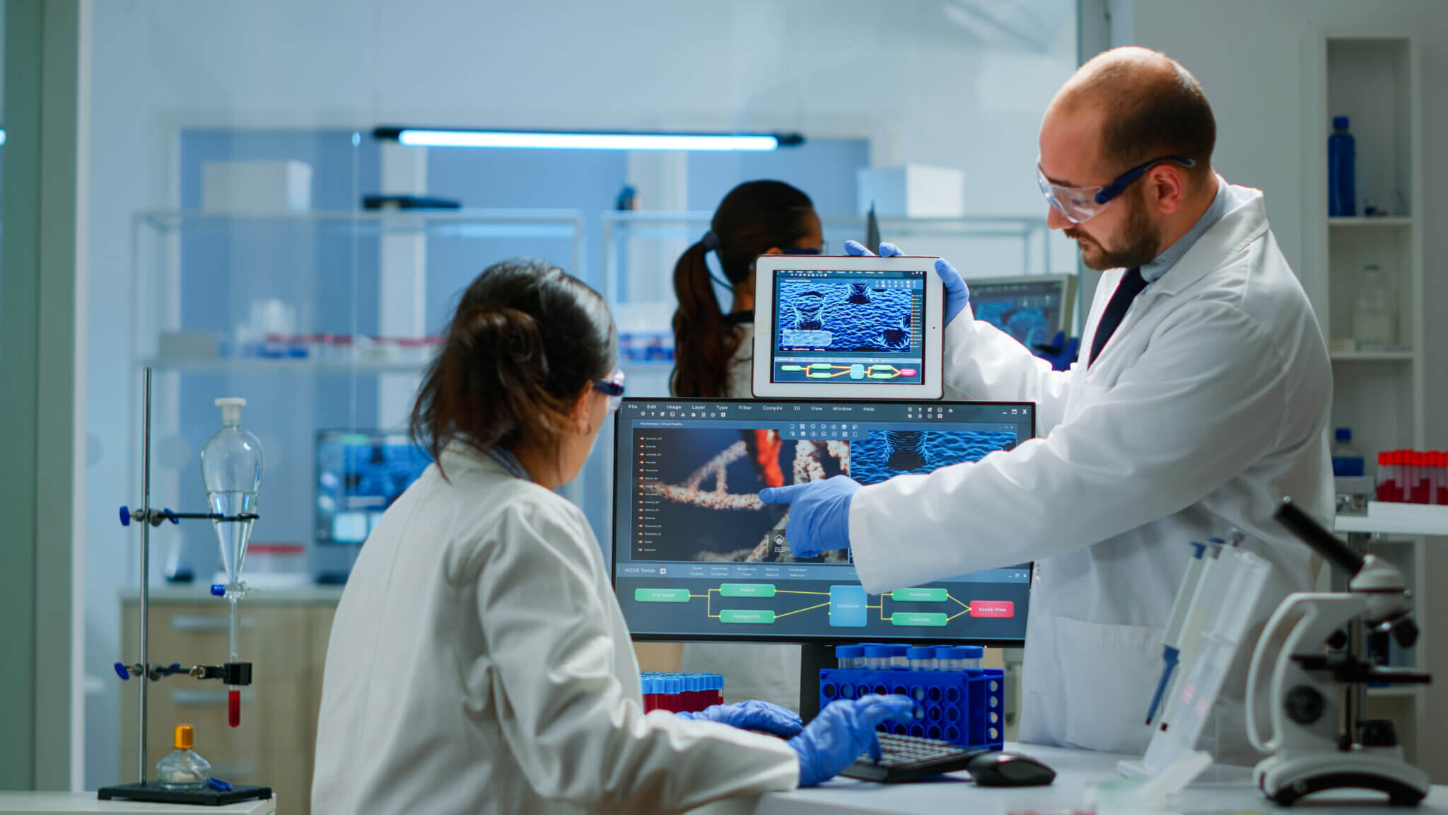 Create Your Best Digital Screen Experience - Suntra MedTech Solutions